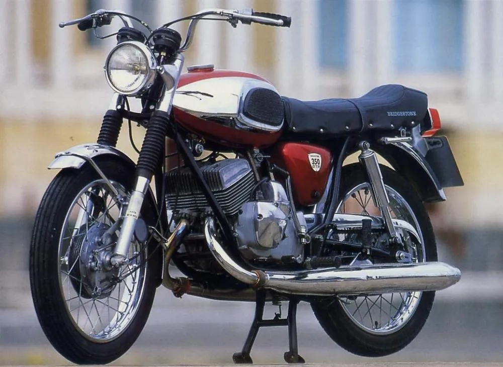 Bridgestone GTR 350 1967 - Motorcycle specifications, reviews, photos