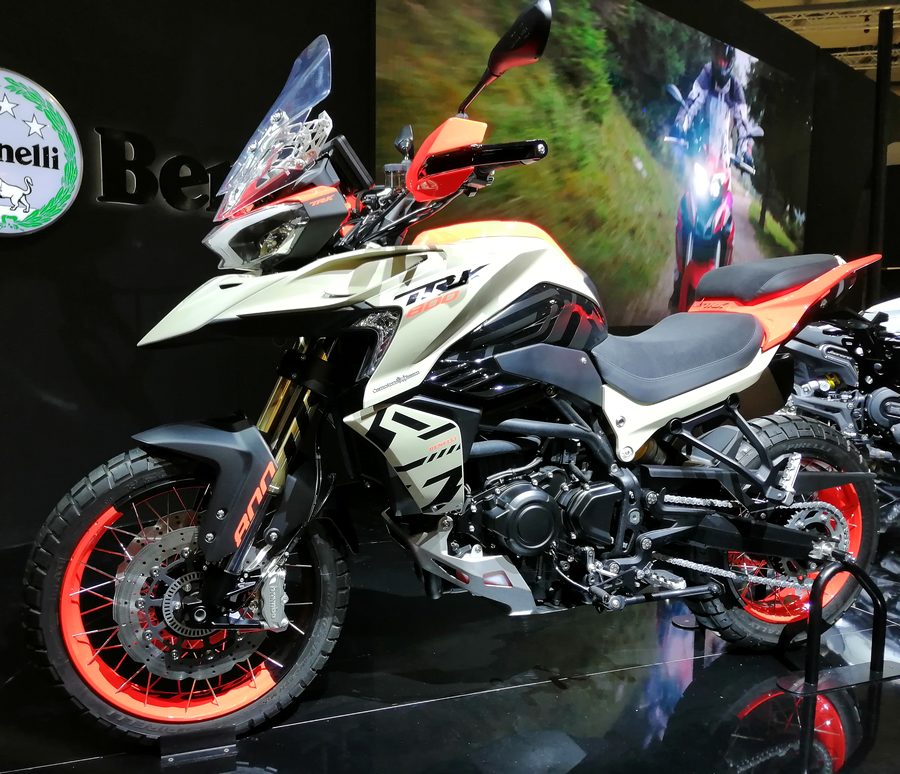 Benelli Trk 800