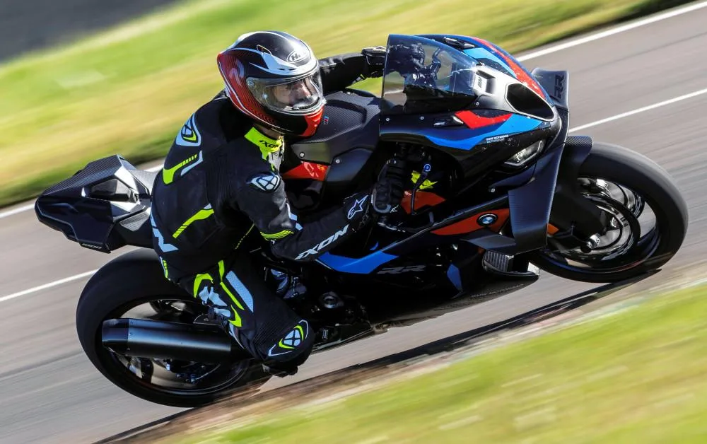 BMW M 1000 RR 2026 - Motorcycle specifications, reviews, photos, used