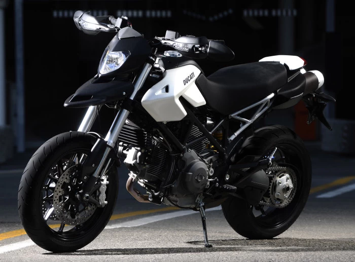 Ducati HM 796 Hypermotard 2010 Fiche Moto Motoplanete ducati-hm-796-hypermotard-2010-fiche-moto-motoplanete