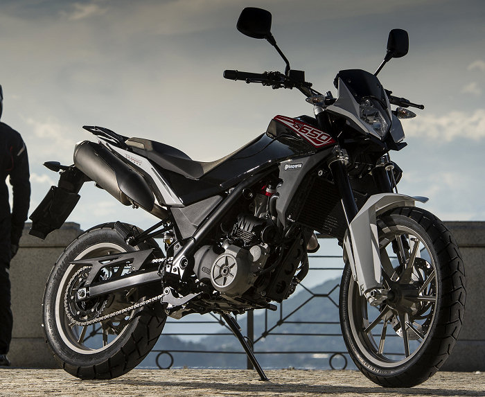 Husqvarna TR 650 Strada 2013 - Fiche moto - Motoplanete