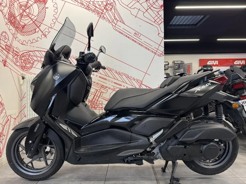Yamaha XMAX 125 TECH MAX 2023 à 4490€ sur PARIS 12