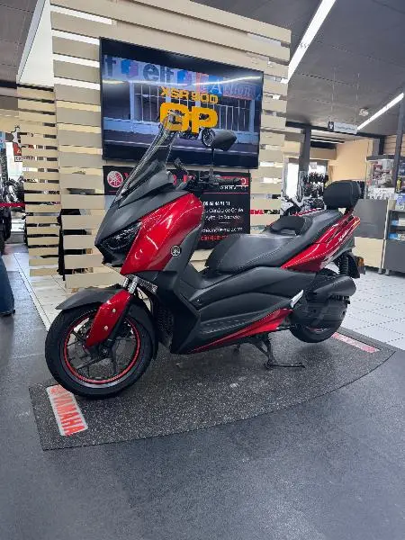 Yamaha XMAX 125 2018 for 3900 in AYTRE - Used
