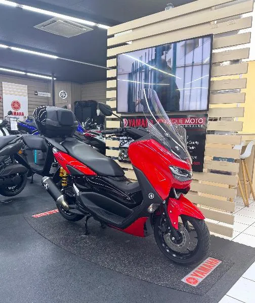 Yamaha NMAX 125 2024 à 3600€ sur AYTRE