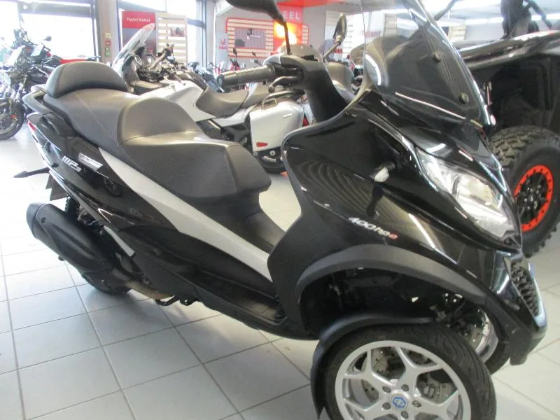 Piaggio MP3 400 HPE SPORT ABS ASR 2023 à 6999€ sur SOISSONS
