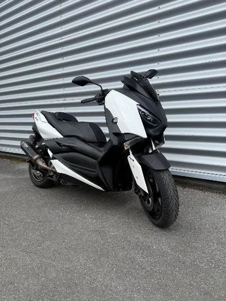 Yamaha XMAX 300 2017 à 3499€ sur THILLOIS