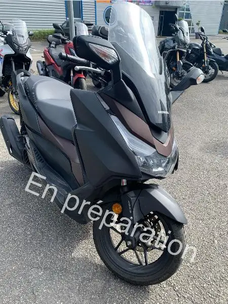 Honda NSS FORZA 125 2016 à 1990€ sur LANESTER