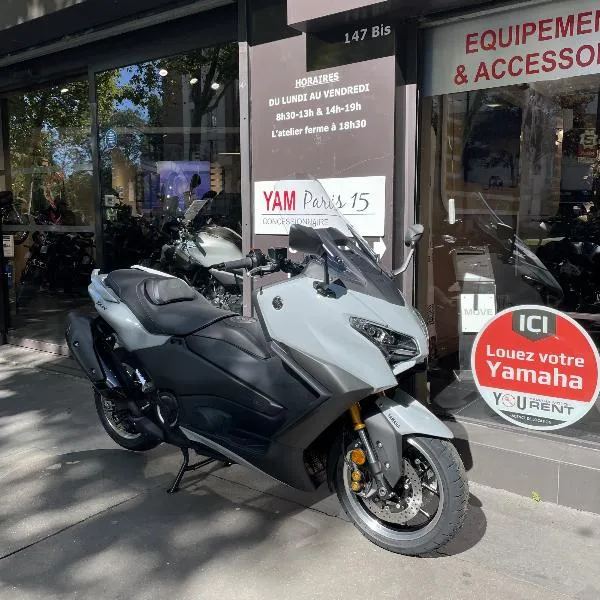 Yamaha TMAX 560 TECH MAX 2025 à 13400€ sur PARIS 15