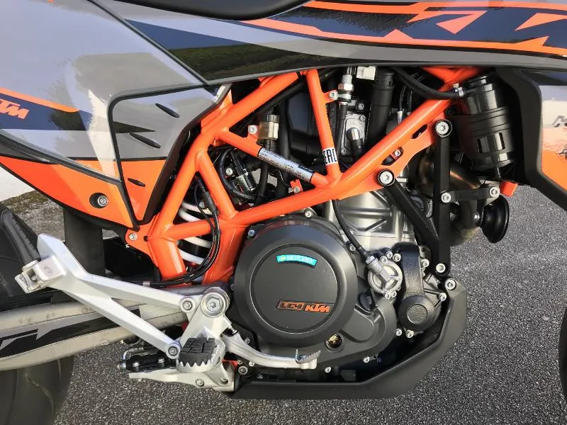 KTM 690 SMC R 2021 à 9390€ sur QUIMPER