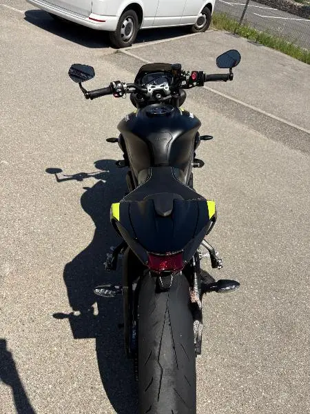 Triumph STREET TRIPLE 765 RS 2020 à 7290€ sur ST CLAIR