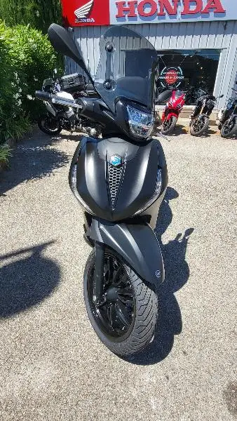 Piaggio BEVERLY 400 2024 à 4500€ sur ARLES