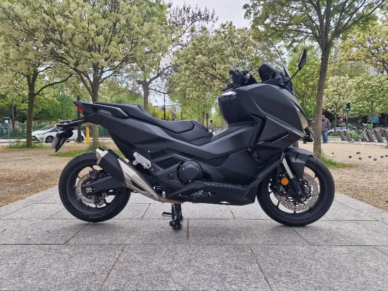 Honda NSS FORZA 750 2026 à 10999€ sur PARIS 14
