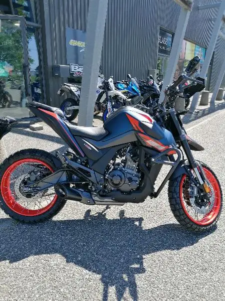 Zontes 125 HYPER TRAIL 2026 à 3499€ sur MARMANDE
