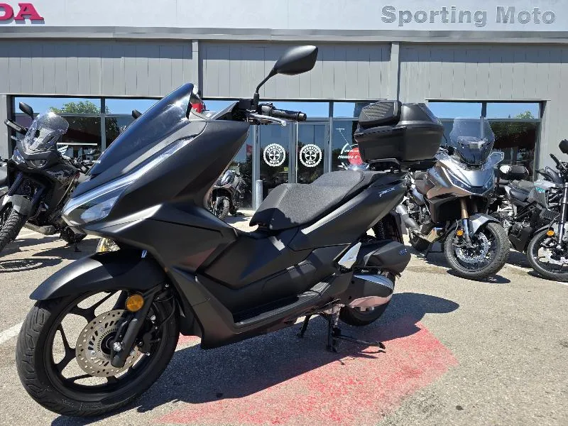 Honda PCX 125 2025 à 2990€ sur AIX EN PROVENCE