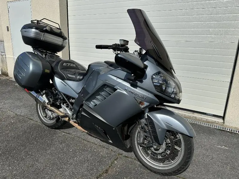 Kawasaki GTR 1400 2009 à 6190€ sur COULOMMIERS