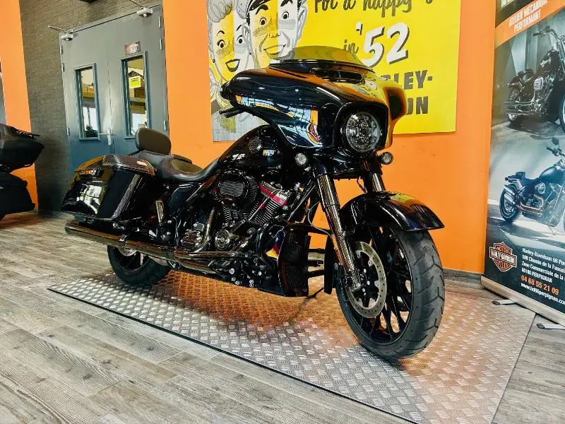 Harley-Davidson TOURING STREET GLIDE 1923 CVO 2022 à 32400€ sur PERPIGNAN