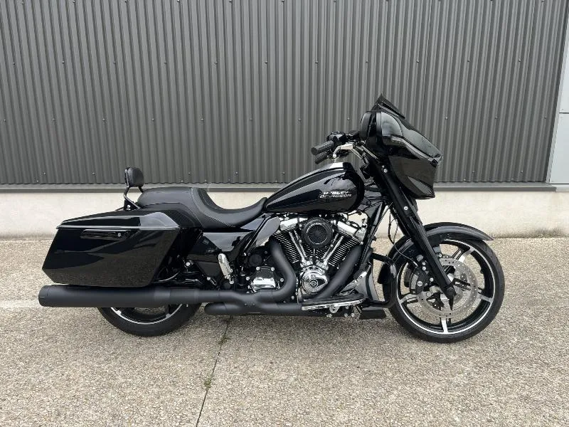 Harley-Davidson TOURING STREET GLIDE 1923 2025 à 29590€ sur ST MAXIMIN