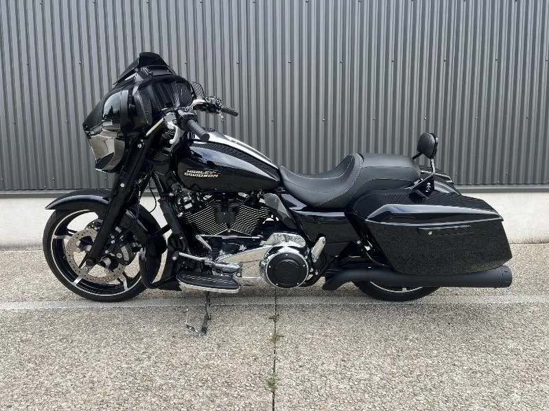 Harley-Davidson TOURING STREET GLIDE 1923 2025 à 29590€ sur ST MAXIMIN