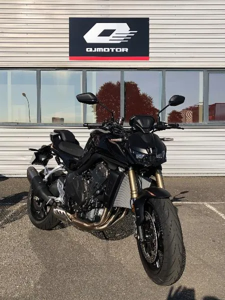 Q J Motor