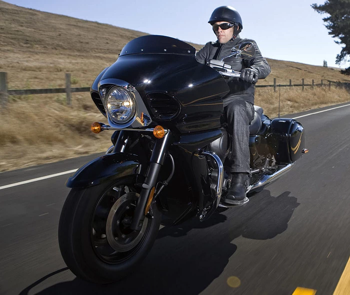 Kawasaki VN 1700 VOYAGER CUSTOM 2012 - Motorcycle specifications
