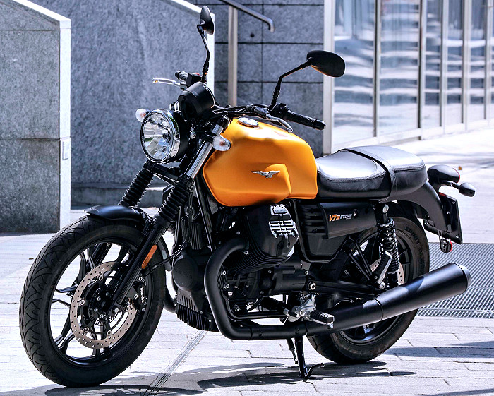 Moto-Guzzi 750 V7 III Stone 2017 - Fiche moto - Motoplanete