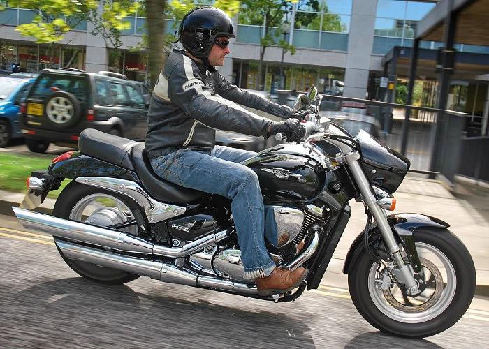 Suzuki M 800 INTRUDER 2012 - Motorcycle specifications, reviews, used