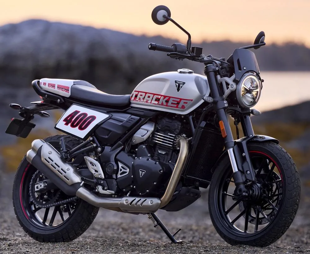 Triumph Tracker 400 2026 - Fiche moto, avis, photos, technique