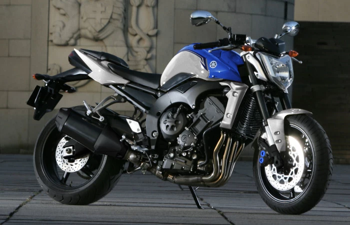 Yamaha FZ1 1000 2010 - Fiche moto - Motoplanete