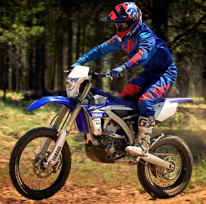 Yamaha WR 450 F 2017 - Fiche moto - Motoplanete